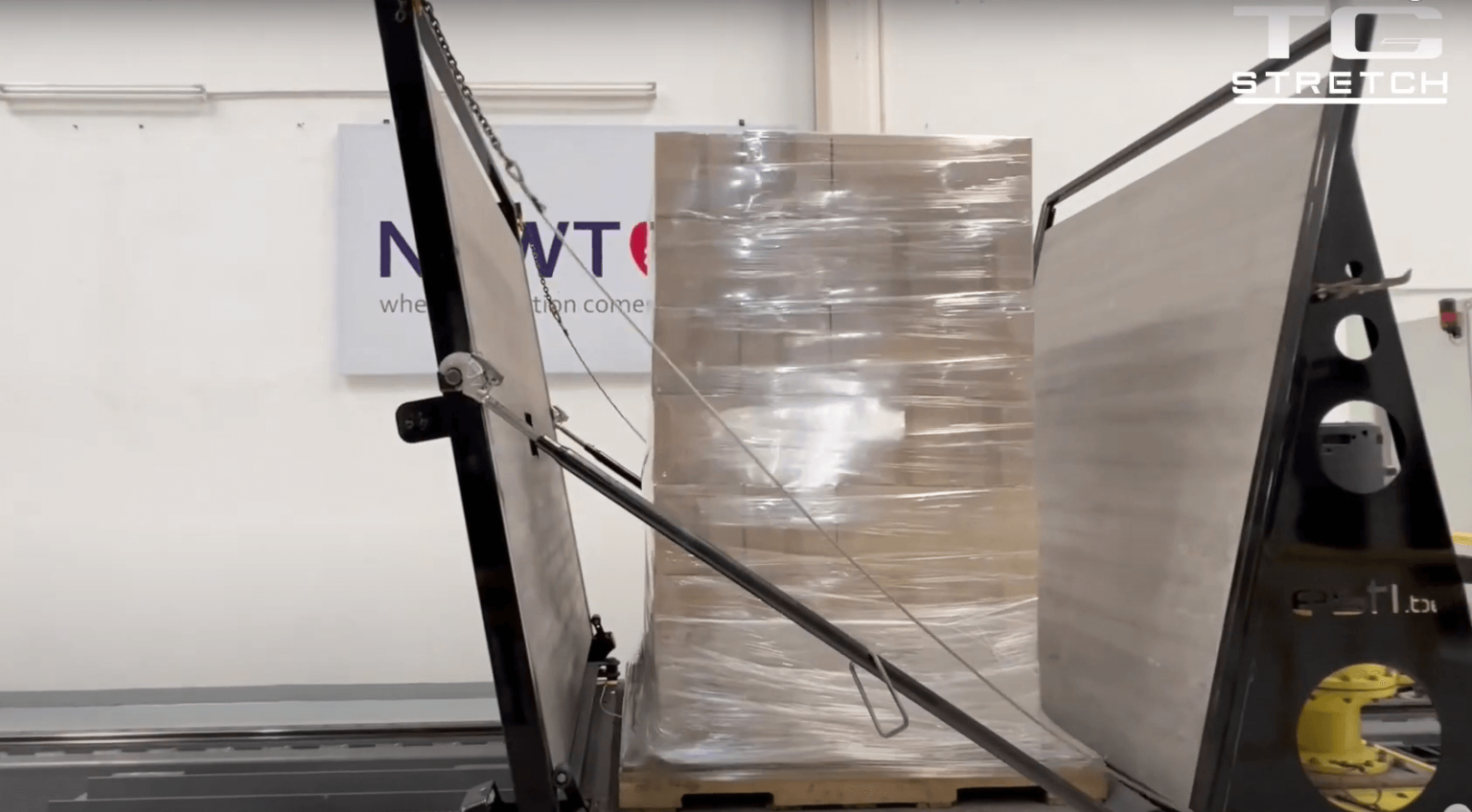 Shrink Wrap Packaging & Stretch Wrap Packaging: Differences